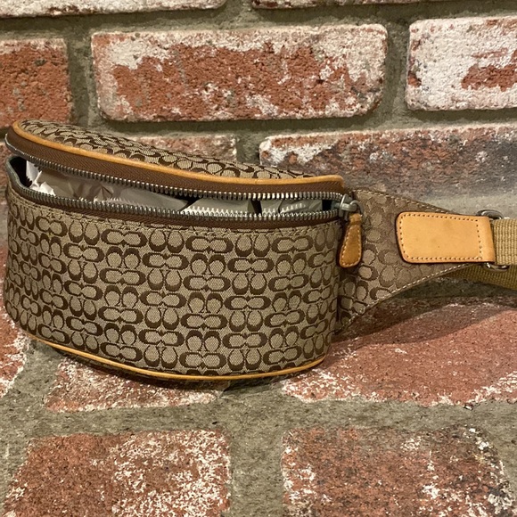 Coach | Bags | Coach Signature Logo Fanny Pack | Poshmark